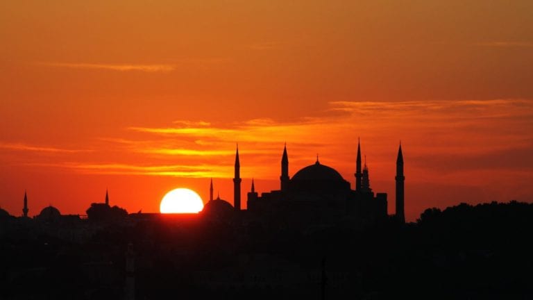 Train Holidays Worldwide with Tailor Made Rail